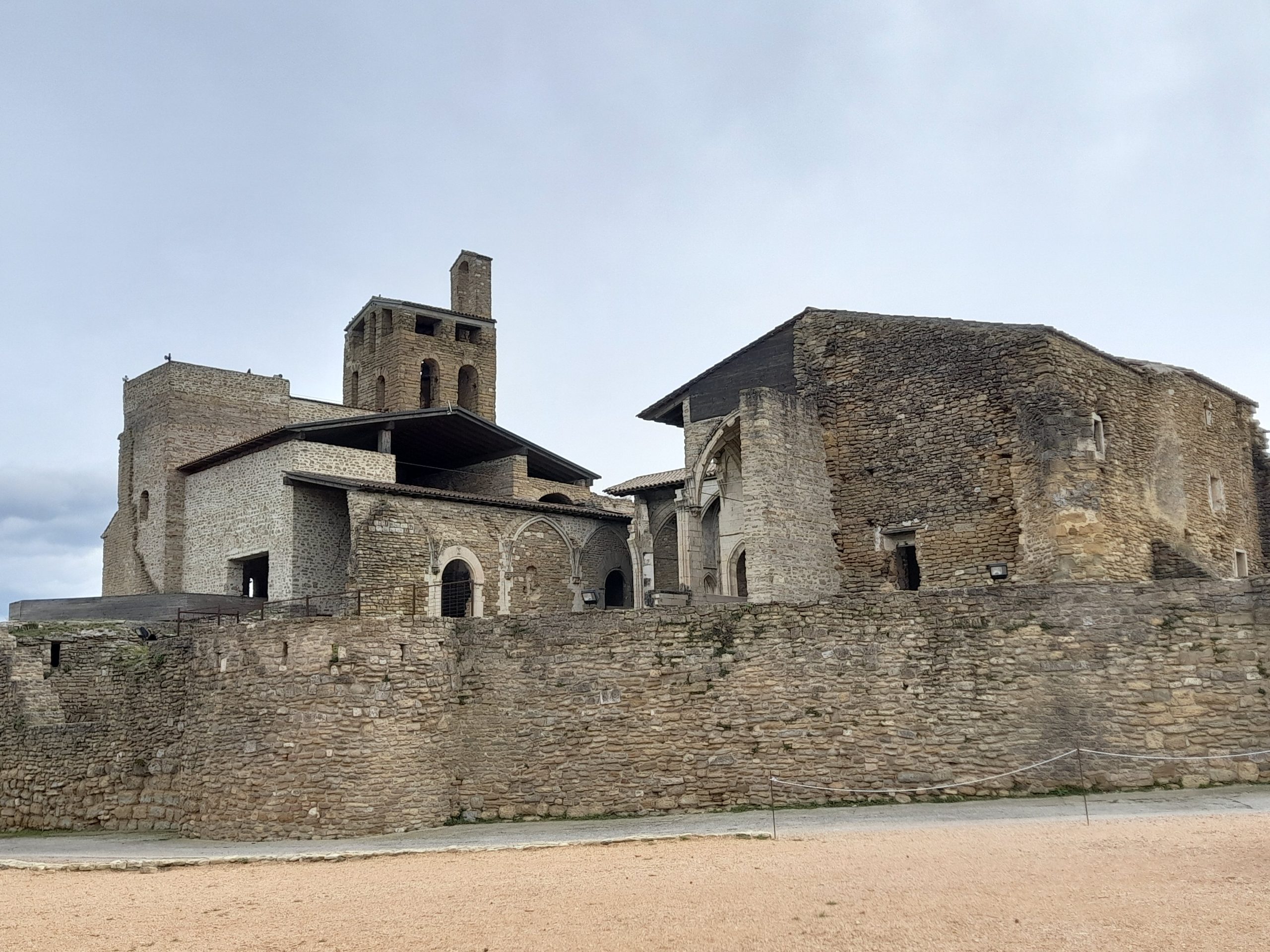 Colegiata de Sant Pere d'Àger - Turisme Vall d'Àger